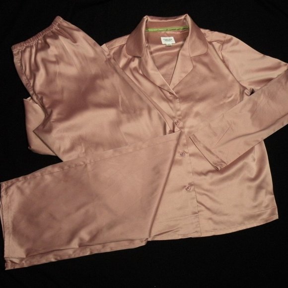 Chelsea Peers | Intimates & Sleepwear | New Chelsea Peers Pink Satin ...